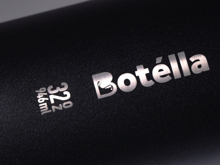 22oz Stainless Steel Vacuum Flask | Botella's Compact Luxury on the Go